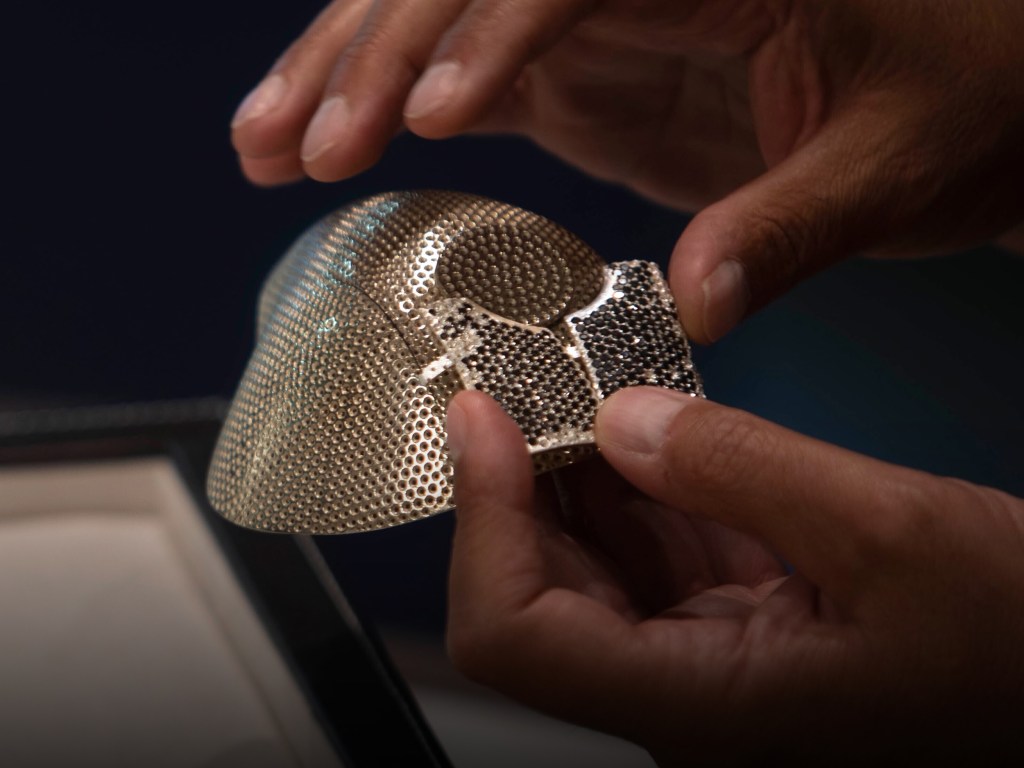 World’s Most Expensive Covid-19 Mask – Haute Today